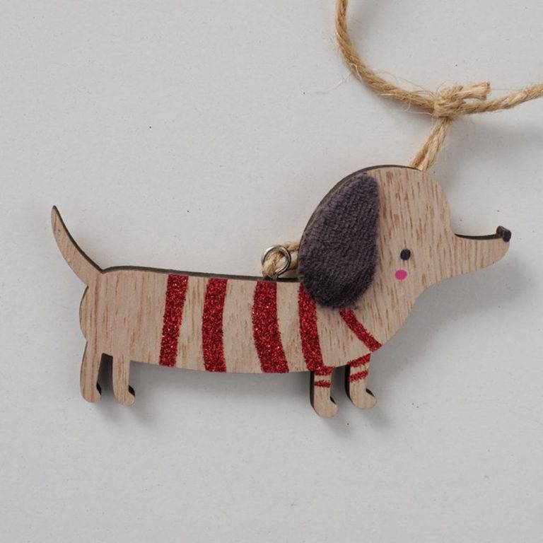 Barney Christmas Dog Garland - The Festive Farm Shed